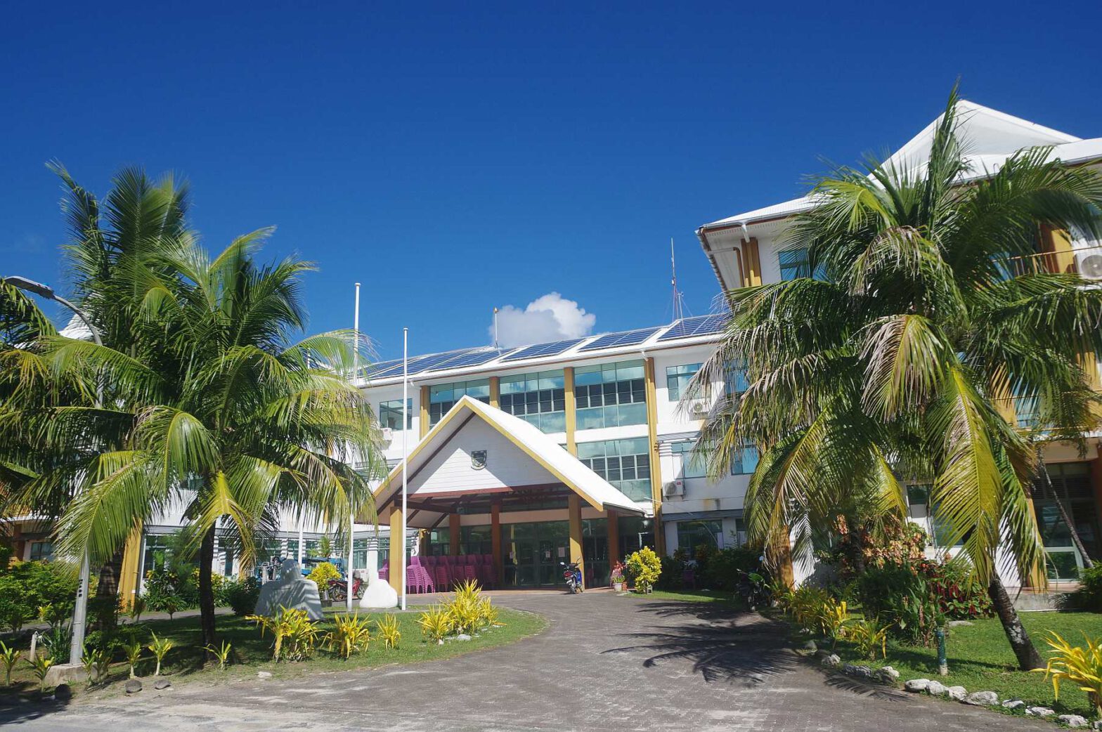 Tuvalu | Hauptinsel Funafuti | Regierungsdorf Vaiaku | Reiseblog